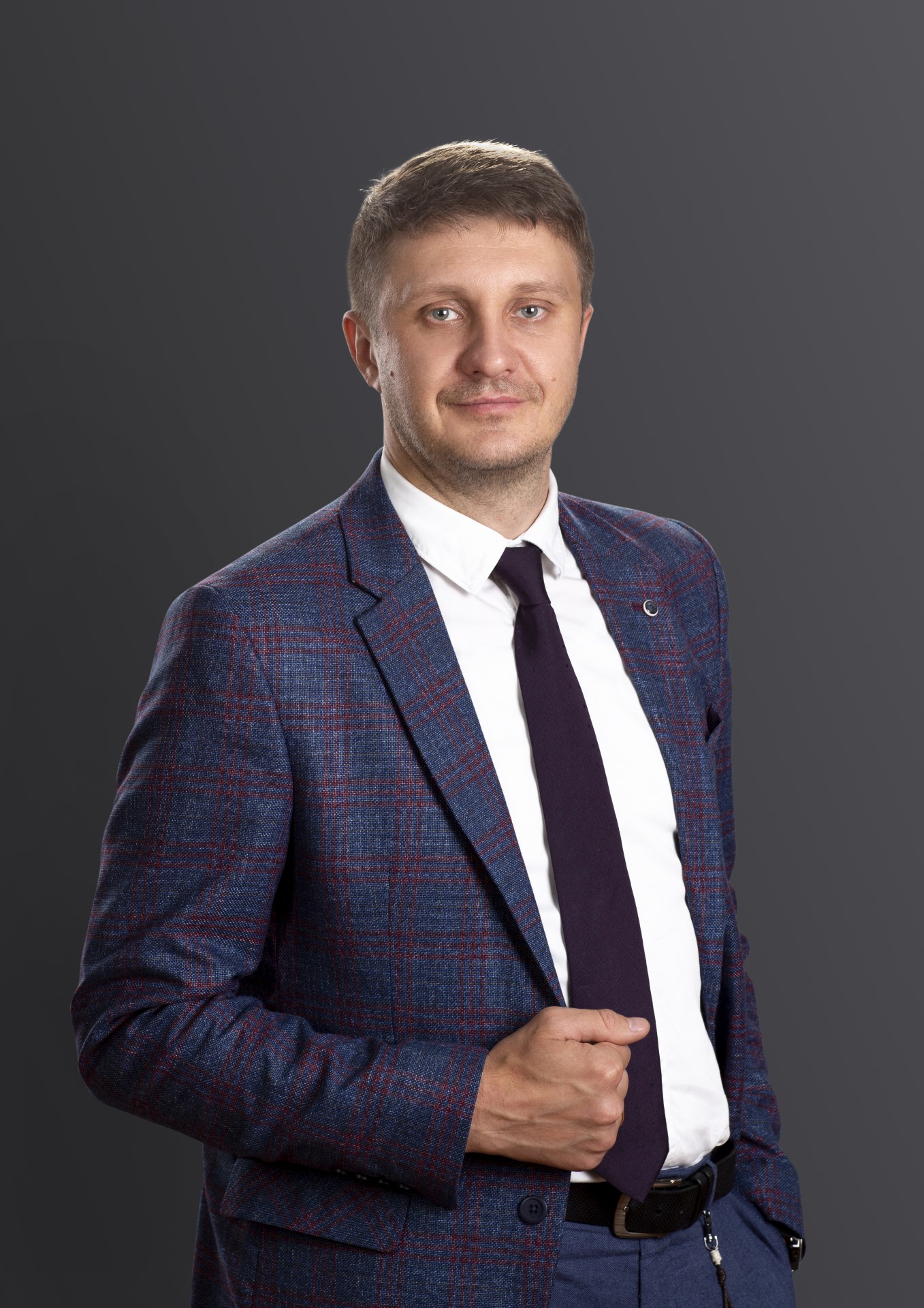 CV_Oleg S.